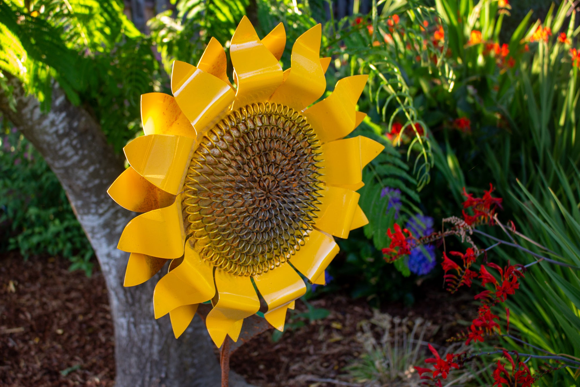 Large Sunflower Stake– Elegant Garden Design